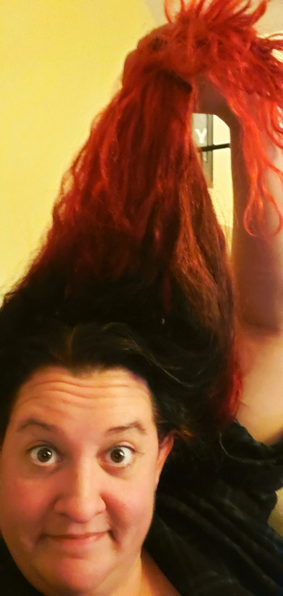 Lava Hair – The Bucci