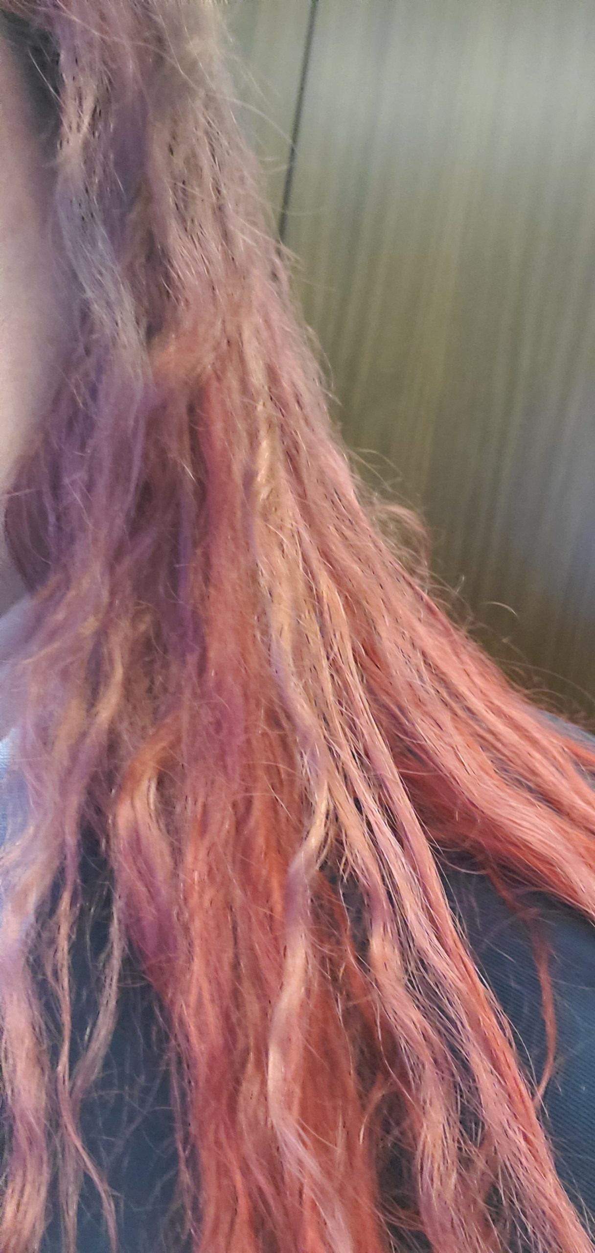 Lava Hair – The Bucci