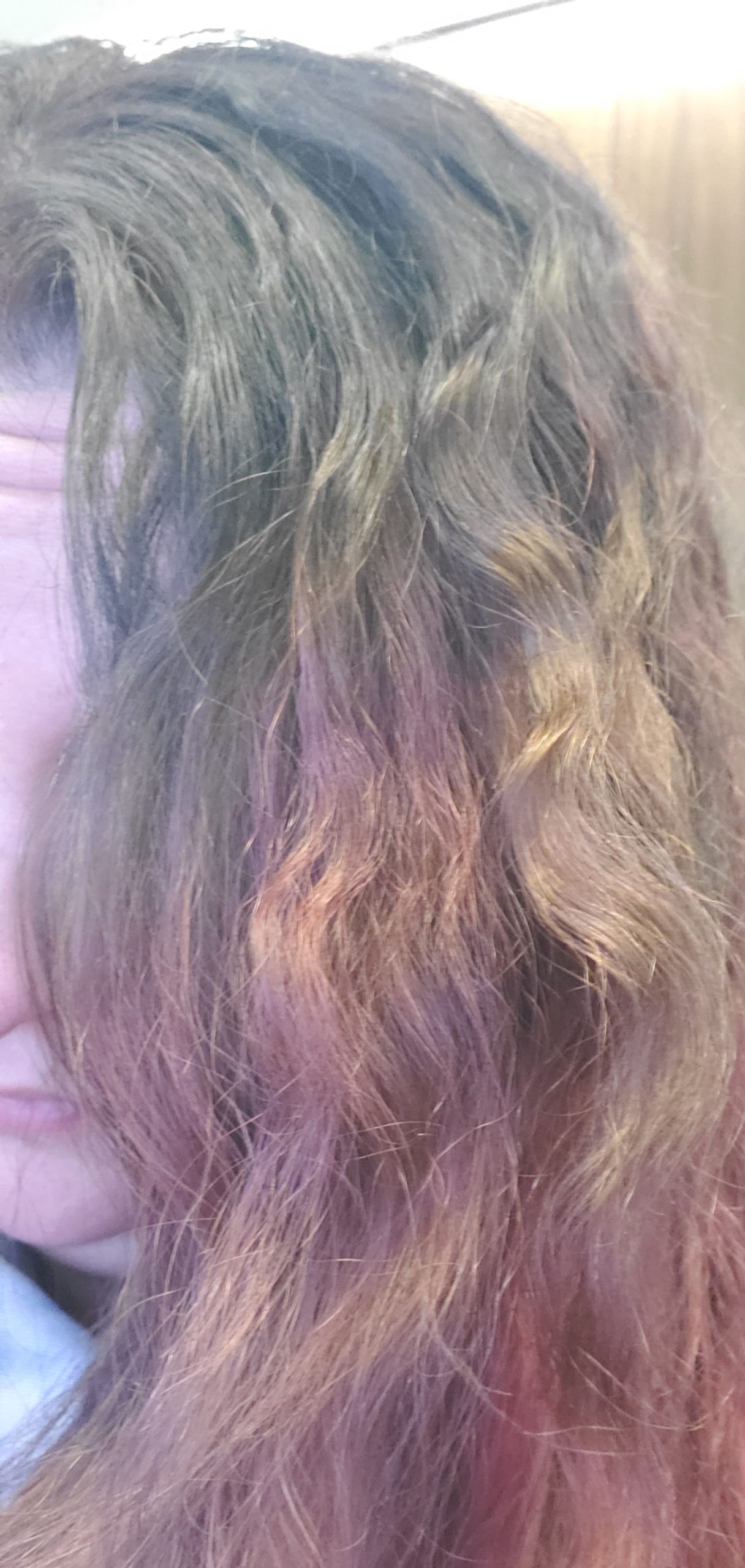 Lava Hair – The Bucci